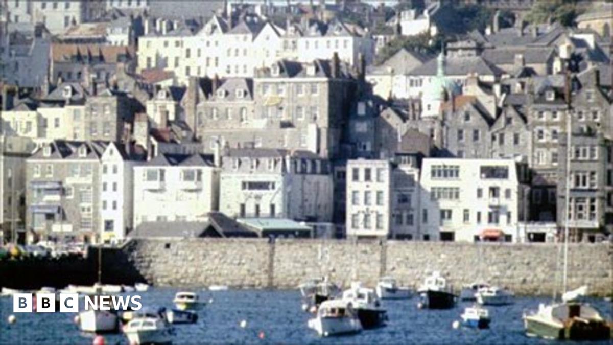 Scottish independence: Lessons from Guernsey? - BBC News