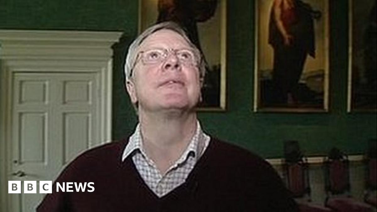 Millionaire Jonathan Ruffer pledges to tackle deprivation - BBC News