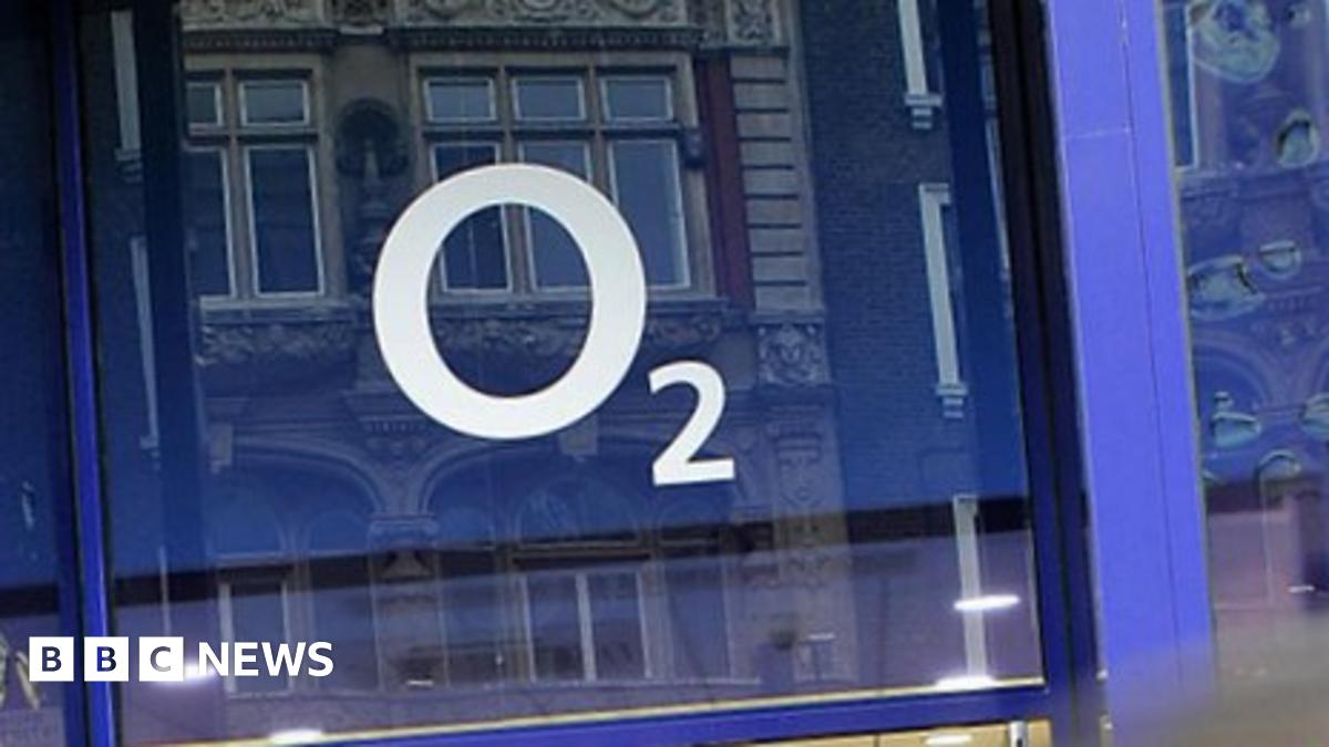O2 apology for disclosing mobile phone numbers online - BBC News