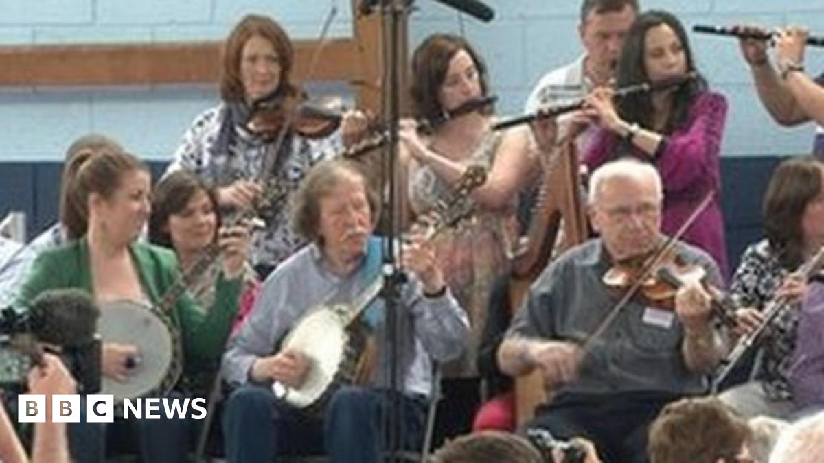 Cavan reaps the benefits of All-Ireland Fleadh - BBC News