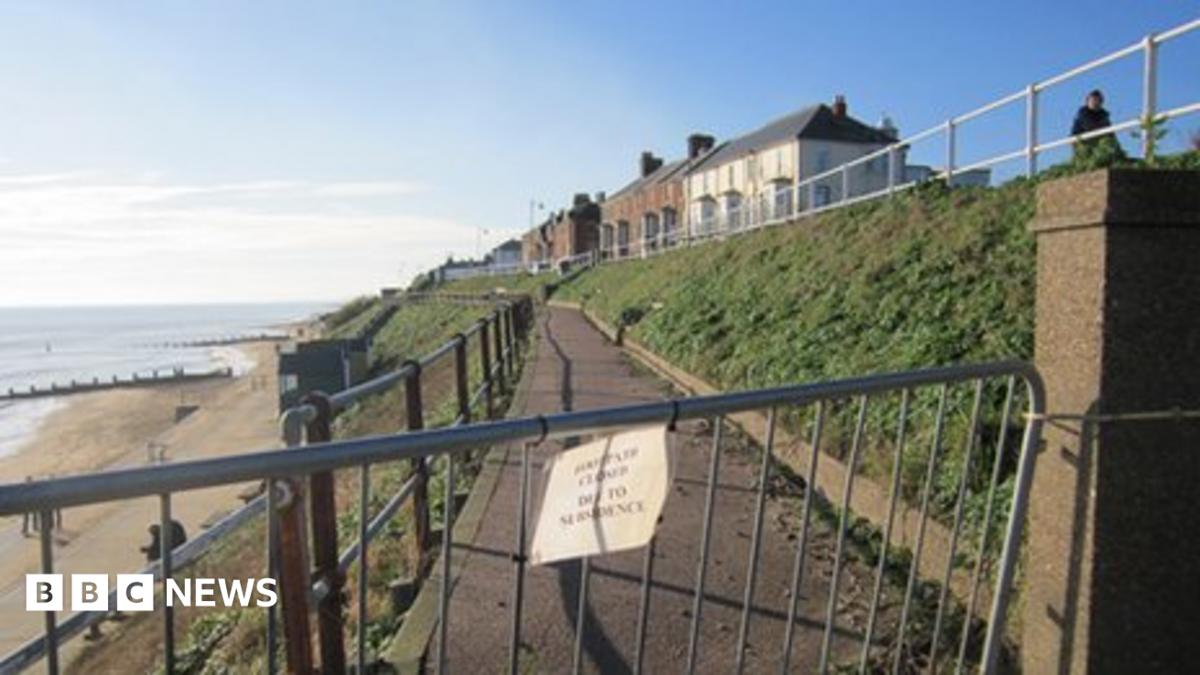 Southwold beach hut sales to pay for cliff repairs - BBC News