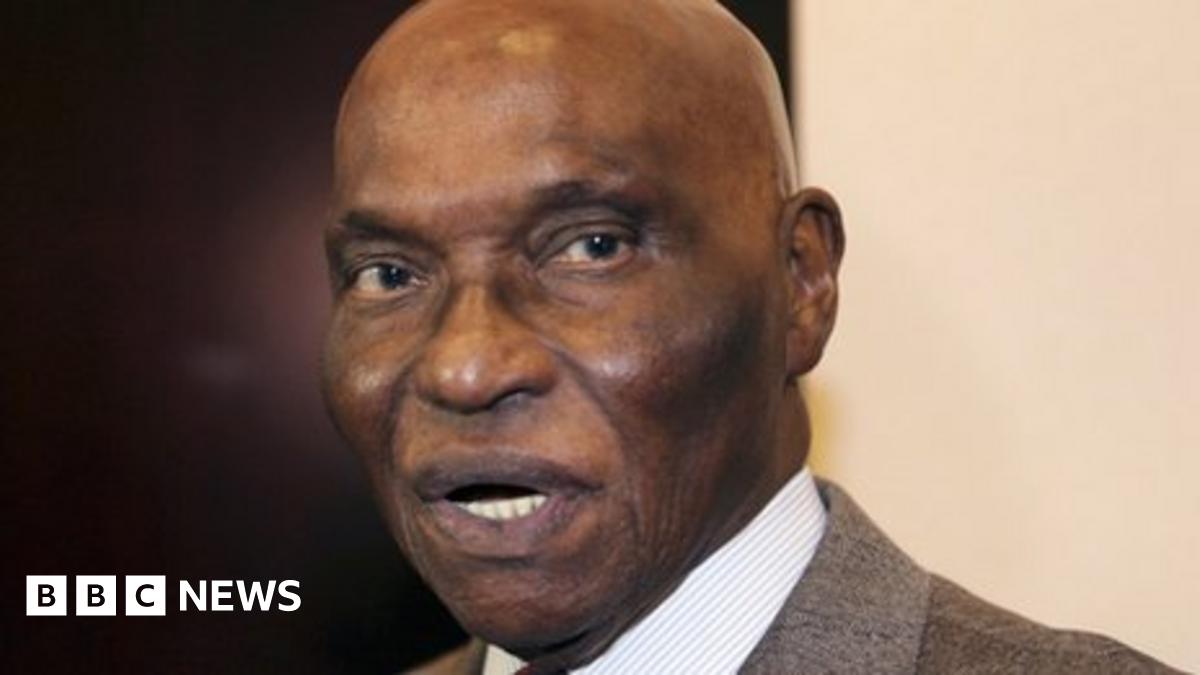 Senegal court confirms third term bid for President Wade - BBC News