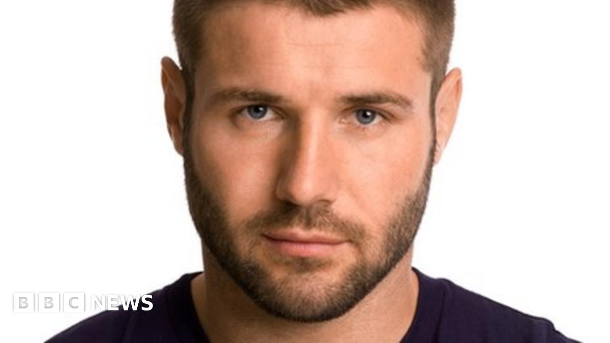 Ex-rugby player Ben Cohen to get honorary Northampton degree - BBC News
