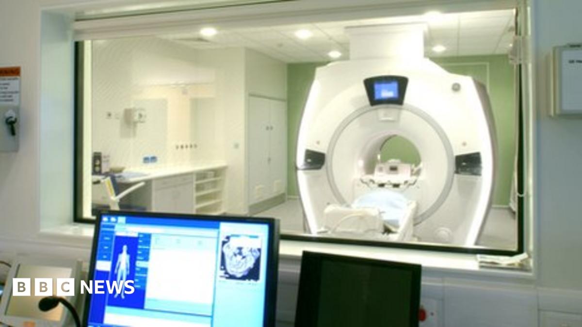 MRI scanner a 'quantum leap' in obesity research - BBC News