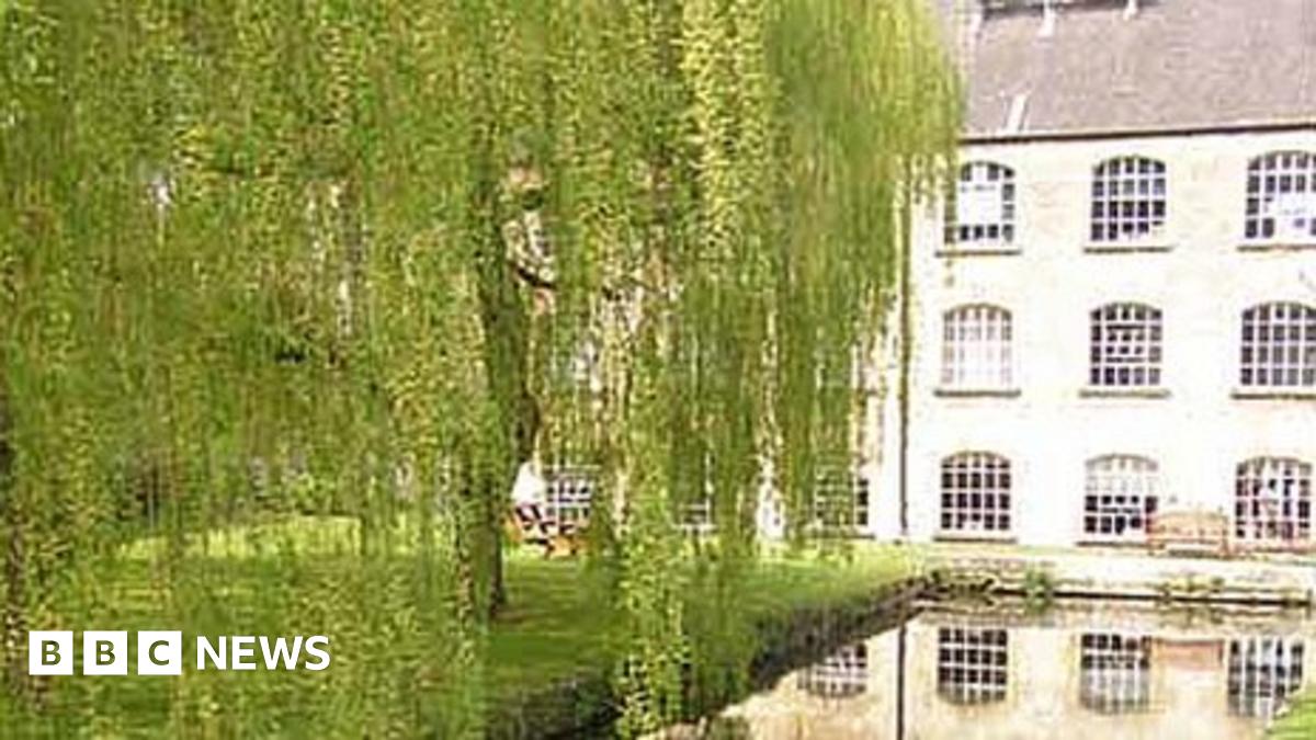 Brimscombe Port development plans postponed - BBC News