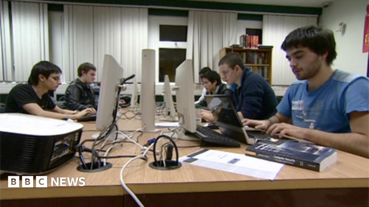 Coventry University Ethical Hacking lab combats cyber crime - BBC News