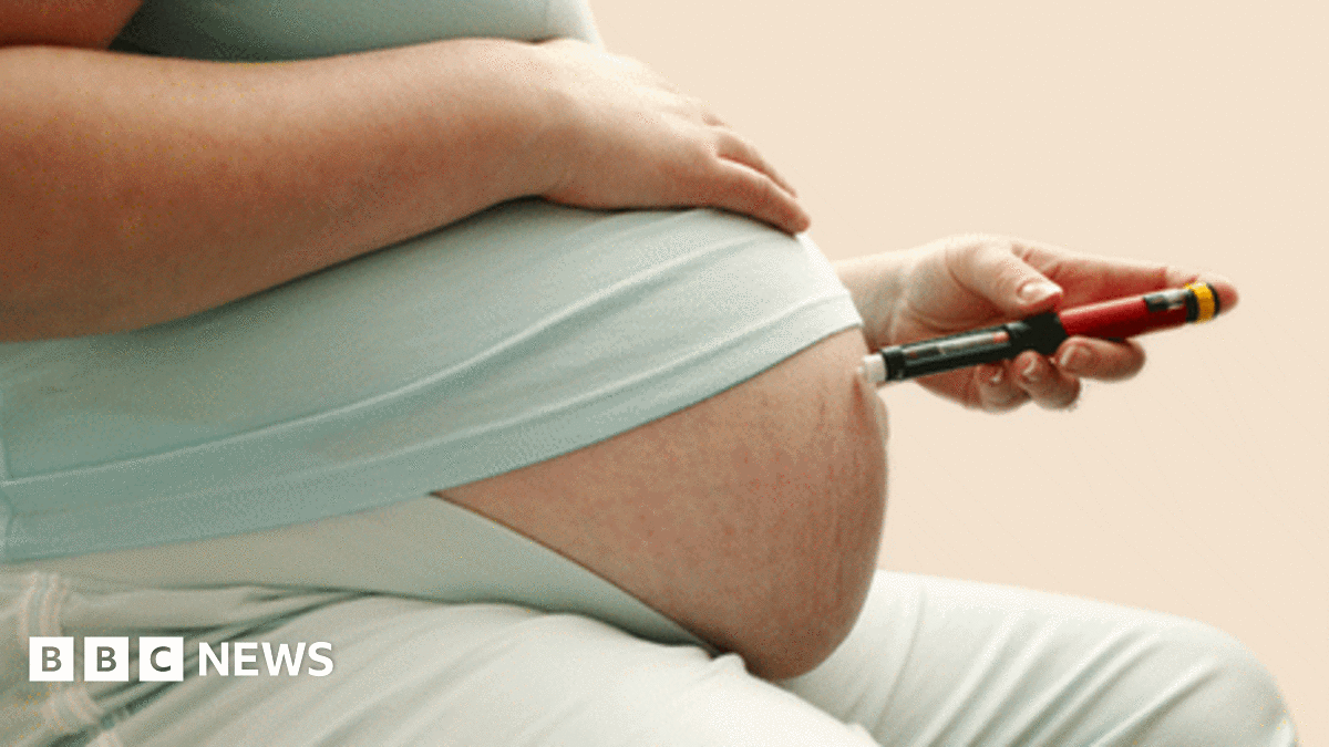 Diabetes quadruples birth defects risk, say researchers - BBC News