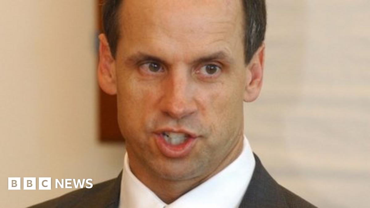 Micron CEO Steve Appleton dies in plane crash - BBC News