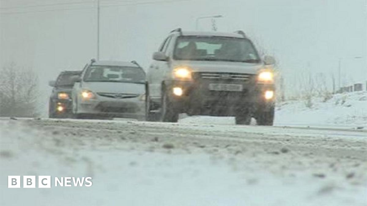 Road salt stocks at 'record levels' ahead of winter - BBC News