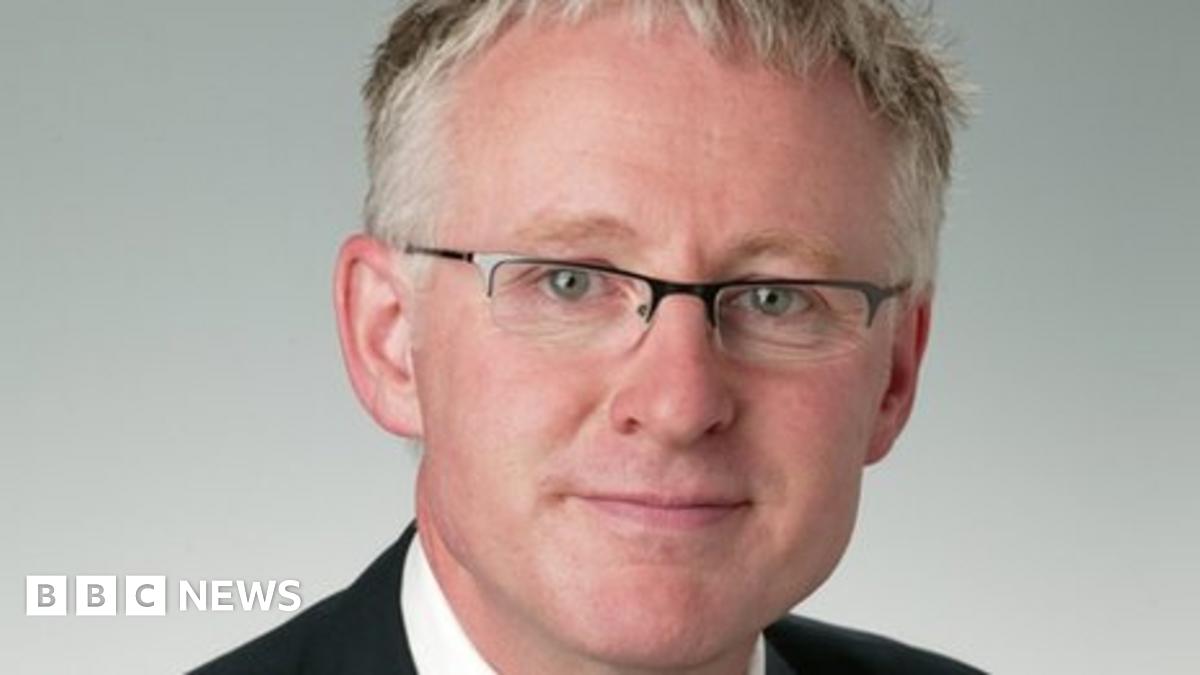 Leveson Inquiry: Lamb's News International 'warning' - BBC News