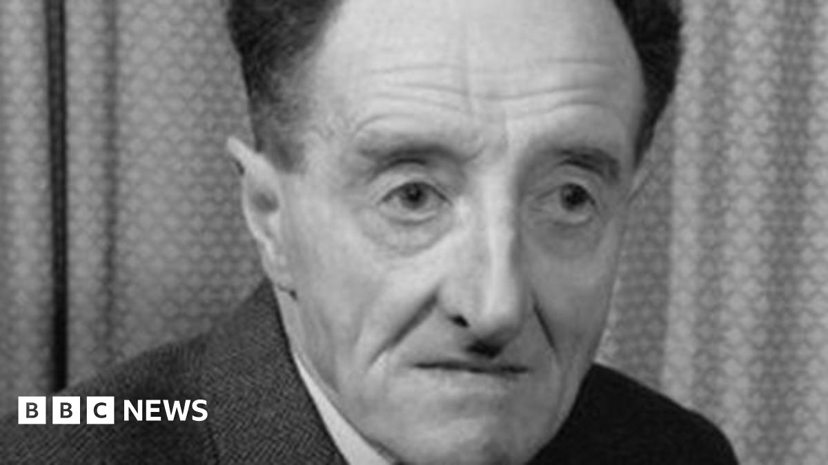 The Welsh Language Society: 50 years of campaigning - BBC News