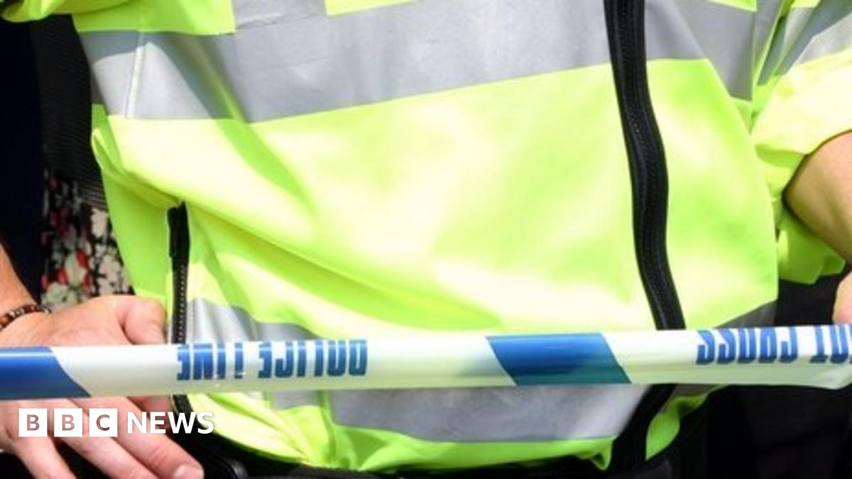 Man charged and further arrests made after Huntingdon assaults - BBC News