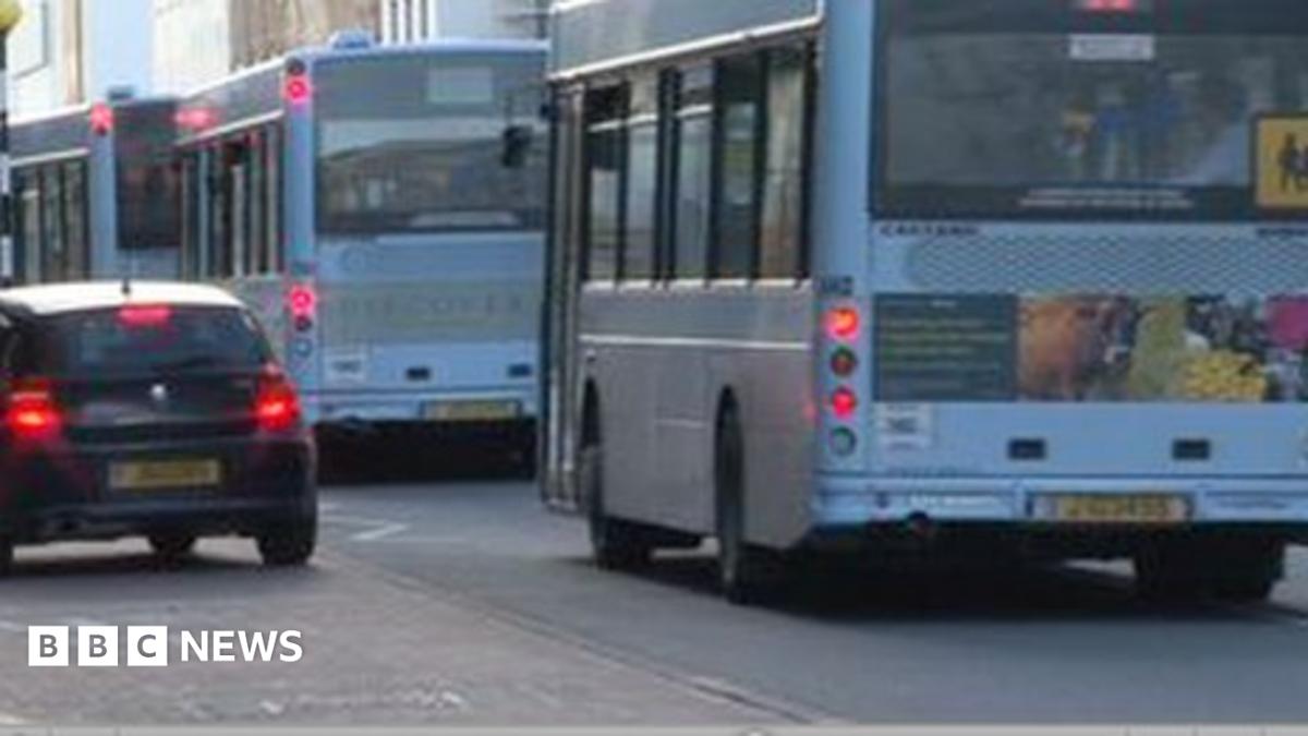 Connex will remove buses from Jersey at end of contract - BBC News