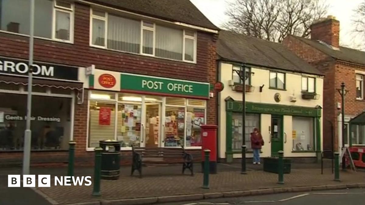 Man charged over Leicestershire postmaster abduction - BBC News