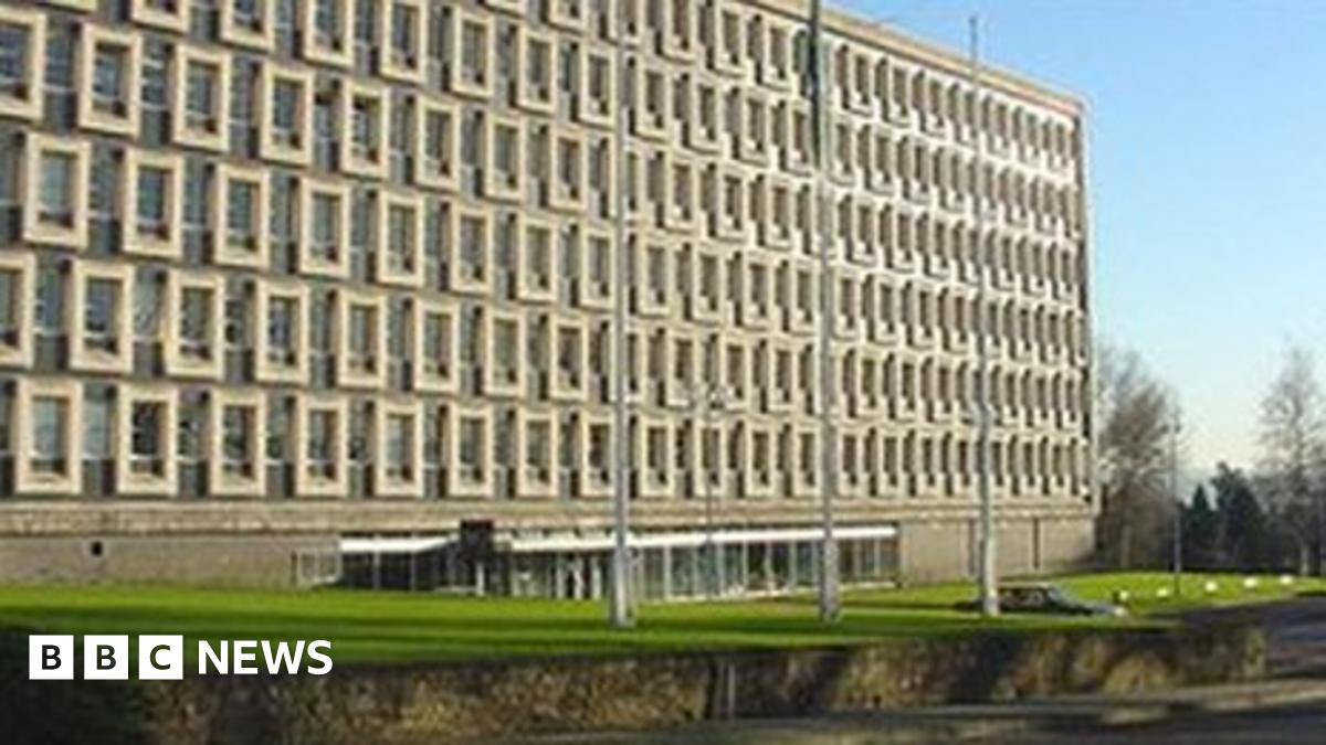 Flintshire: Council discusses 'weaknesses' highlighted by Wales Audit ...