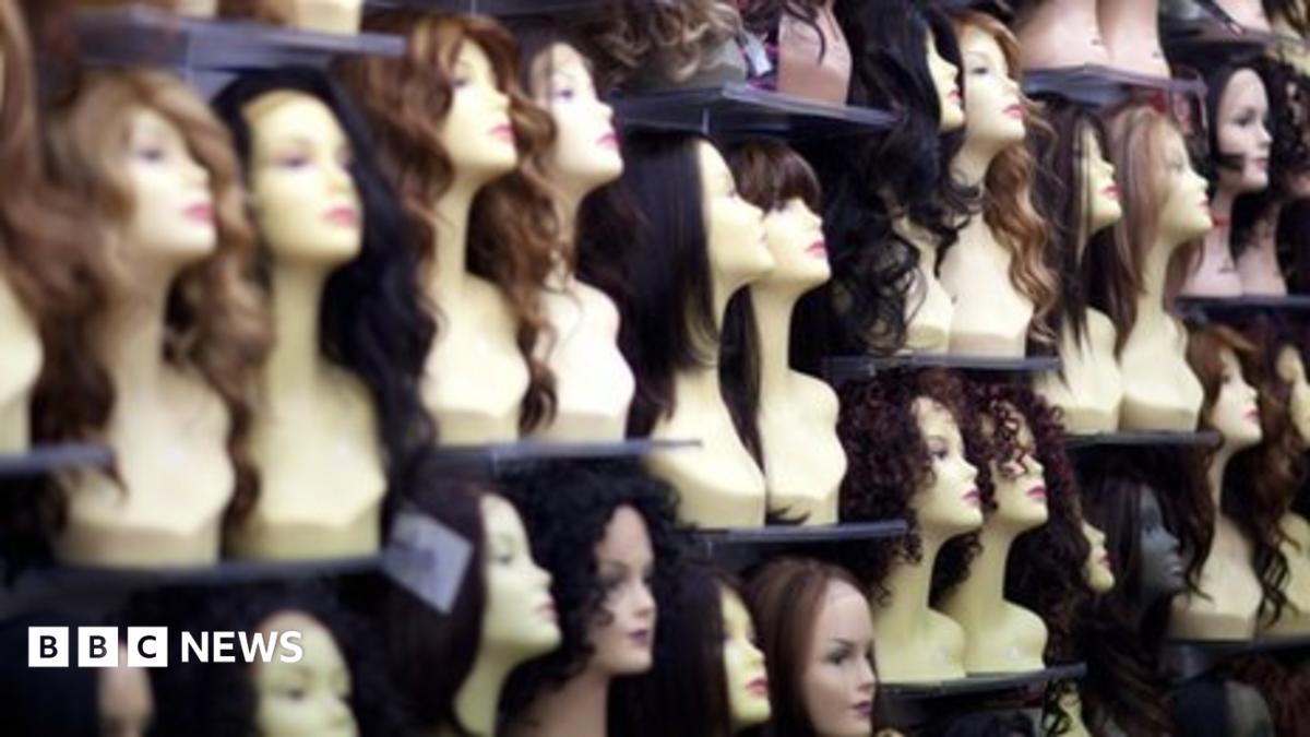 Who would sell their hair for cash? - BBC News
