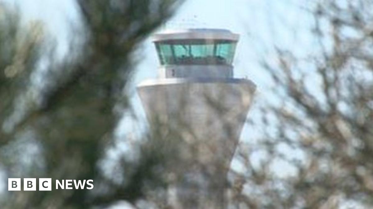 Jersey Airport radar fault affects about 40 flights - BBC News