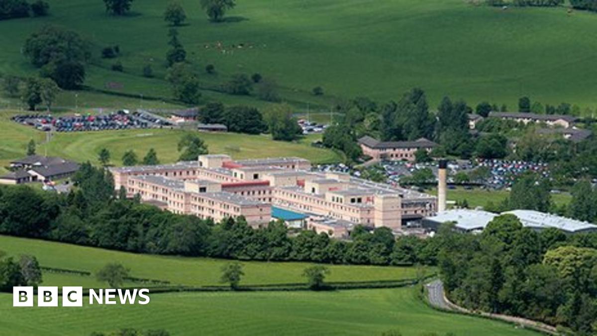 Borders General Hospital elderly care improvements call - BBC News