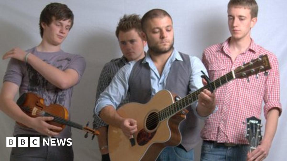 The Fallows to release debut album and are 100th featured band - BBC News