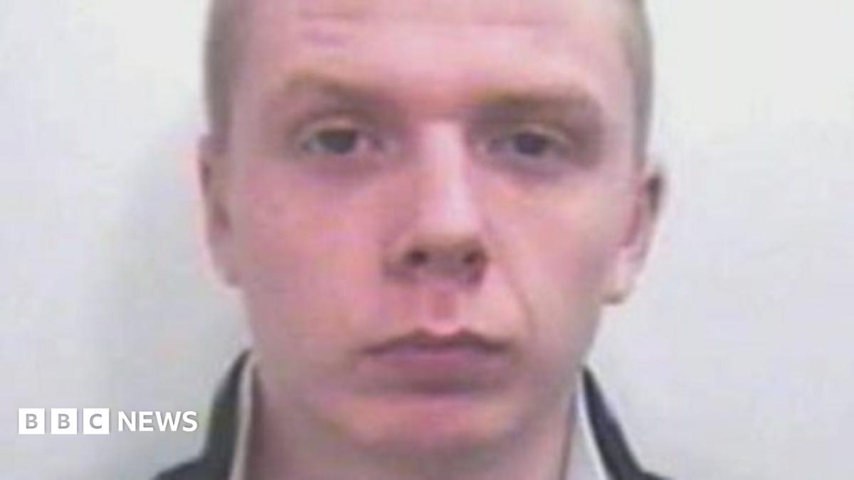 Bridlington man Adam Hewitt jailed for injuring two babies - BBC News