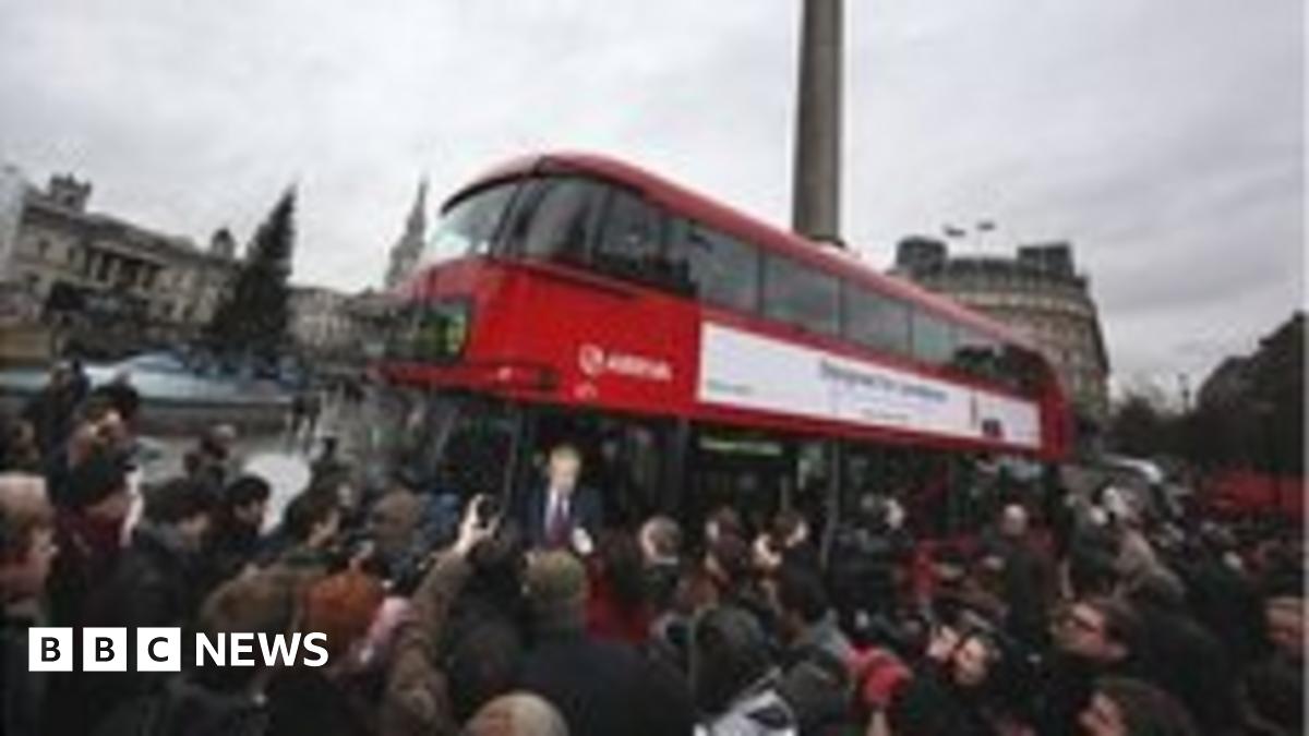 New Routemaster bus starts running on London roads - BBC News