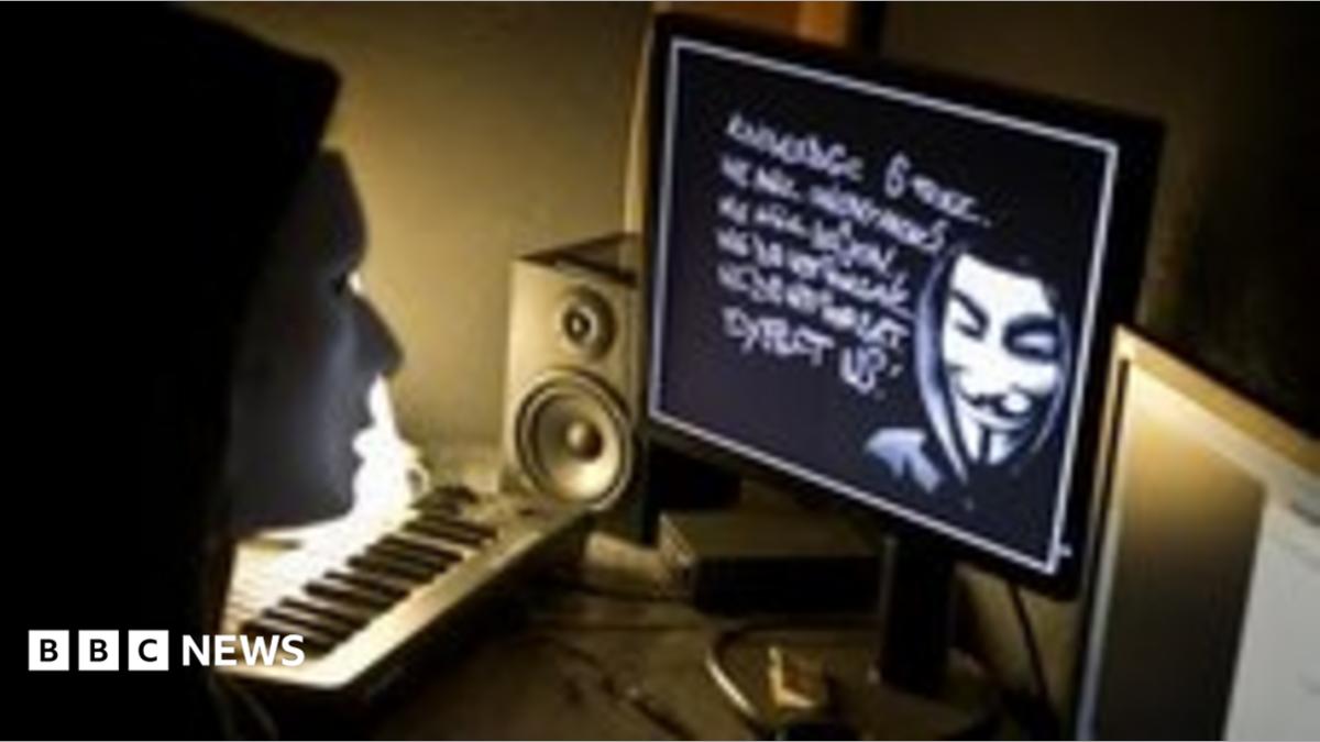 Anonymous hackers: Police arrest 25 in four countries - BBC News