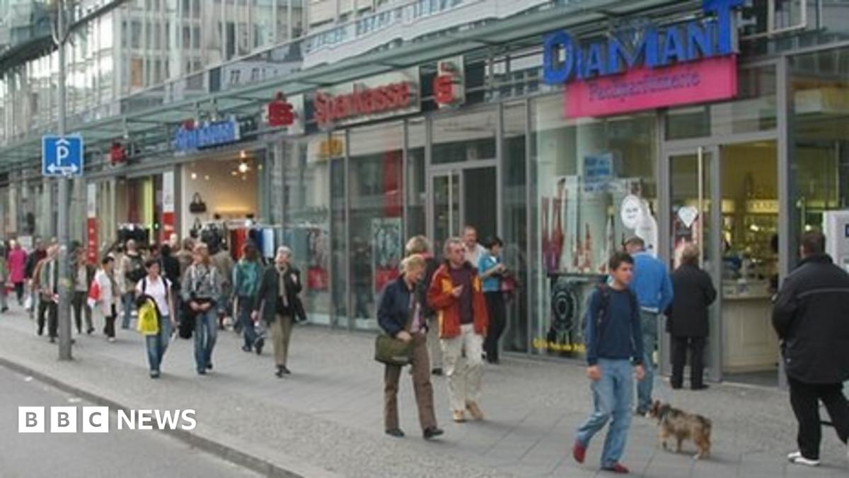 Germany retail sales higher in 2012 - BBC News