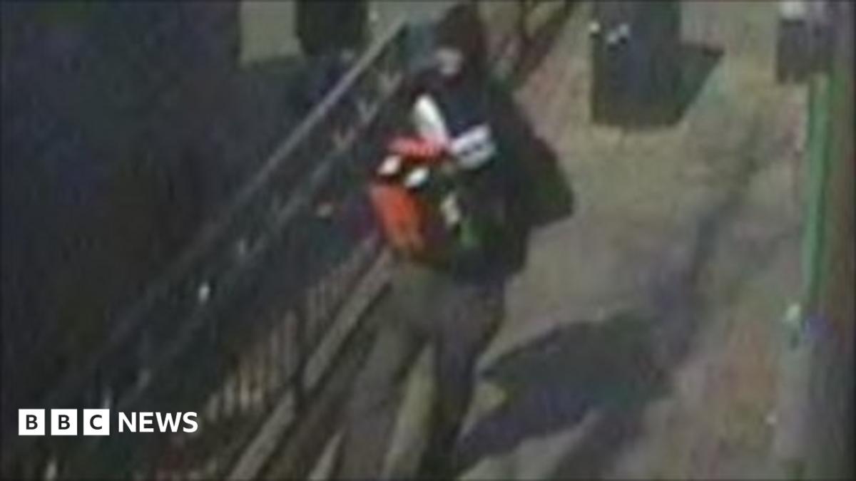 Arrest over Nottingham bank cash box robbery - BBC News