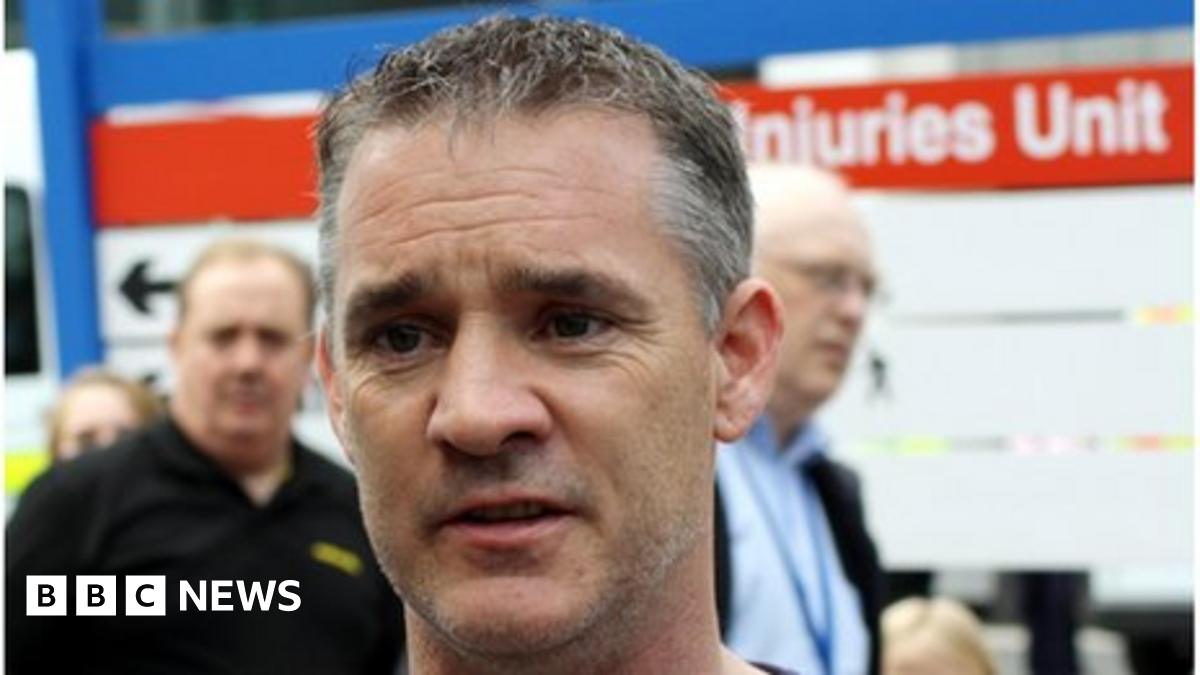 Shot PC David Rathband considered moving to Australia - BBC News