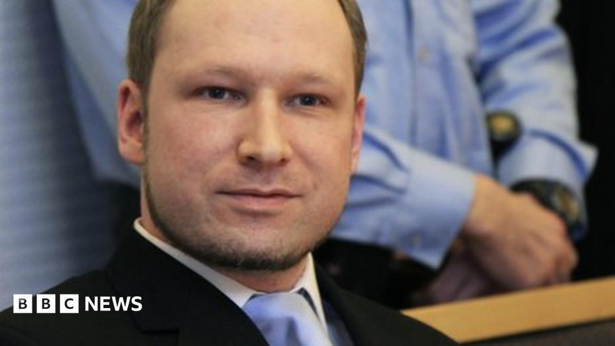 Norway attacks: Breivik charged with terror attacks - BBC News