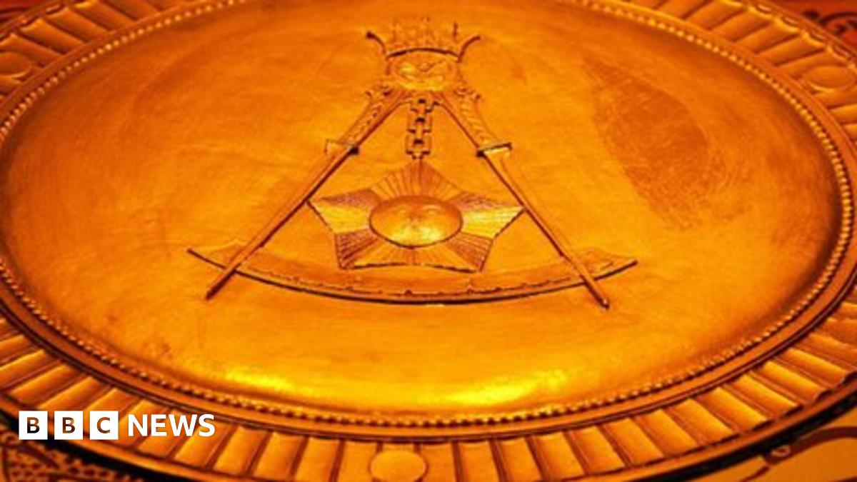 Would you want to be a Freemason? - BBC News