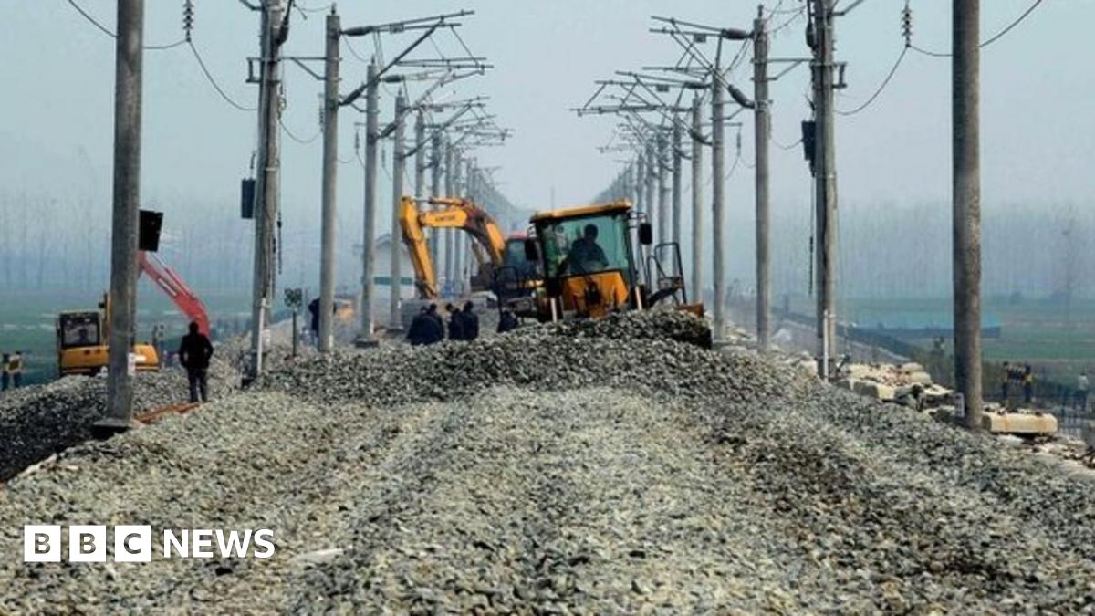 China railway: Collapsed line 'hit by subsidence' - BBC News