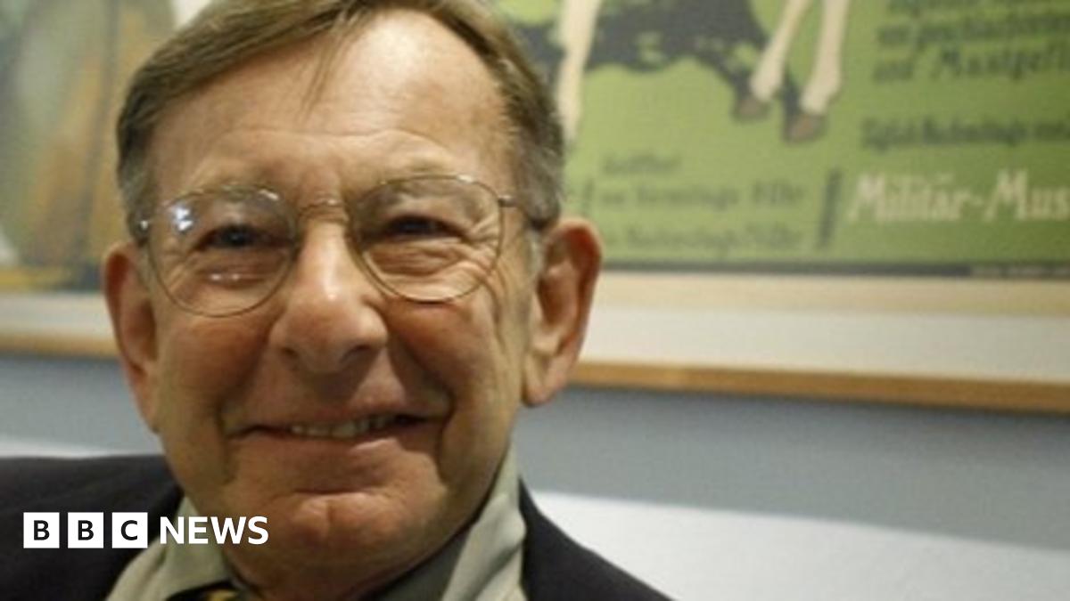 Nazi looted poster art must be returned to Peter Sachs - BBC News