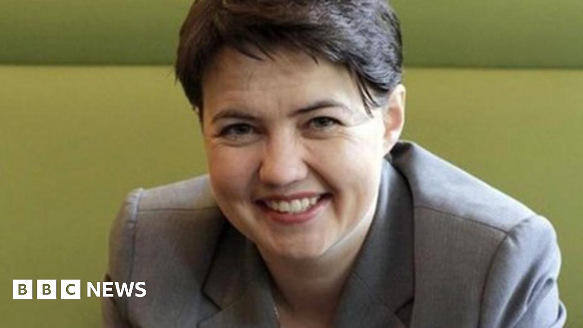 Put your questions to Scottish Tory leader Ruth Davidson - BBC News
