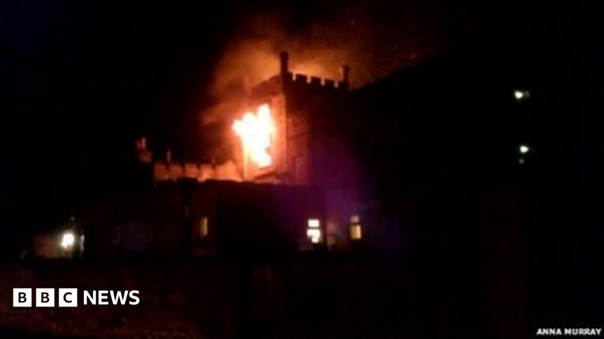Ryde Castle Hotel to reopen after fireworks blaze - BBC News