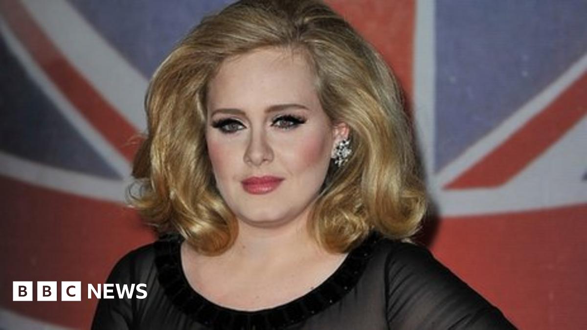 Adele helps British artists reach US album sales peak - BBC News