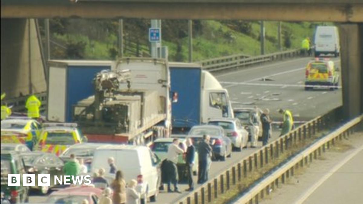 M42 bridge-fall fatal crash: Driver named as James McAleenan - BBC News