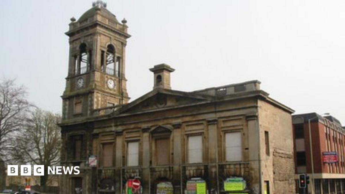 Demolition plan for Swindon's Locarno listed building - BBC News