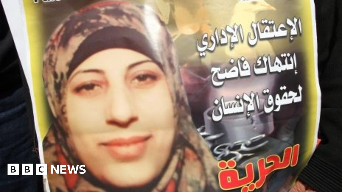 Palestinian detainee Hana Shalabi ends hunger strike - BBC News