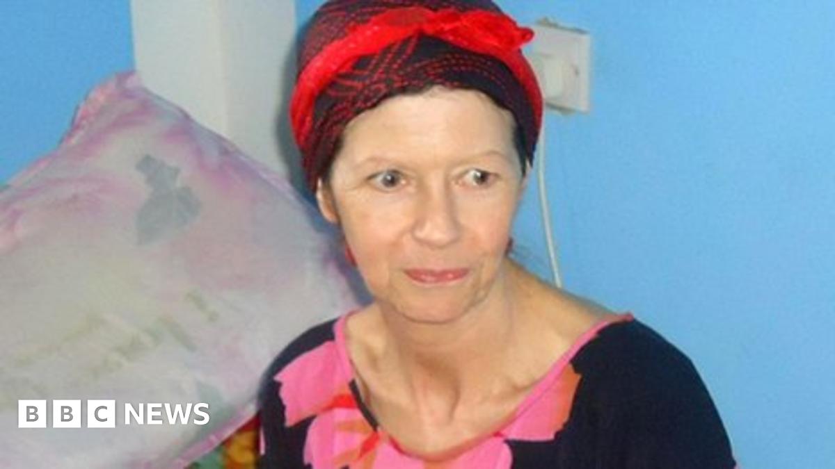 Judith Tebbutt: Freed hostage prepares to fly home - BBC News