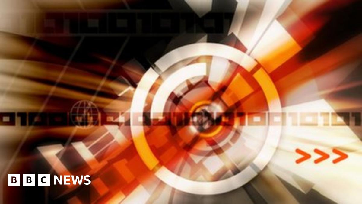 Viewpoint: How hackers could decapitate the internet - BBC News