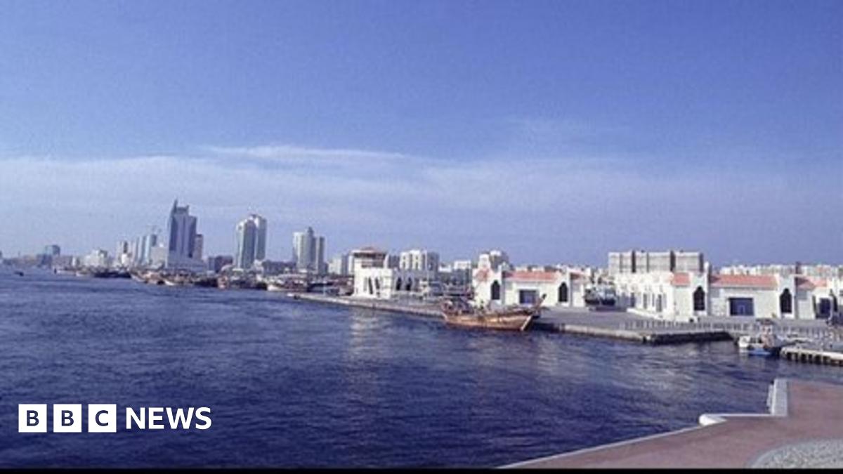 Teenager Harry Harling in Dubai balcony fall death - BBC News