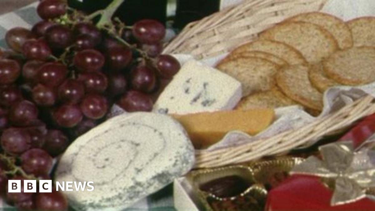 Job losses feared as DBC Foodservice enters administration - BBC News