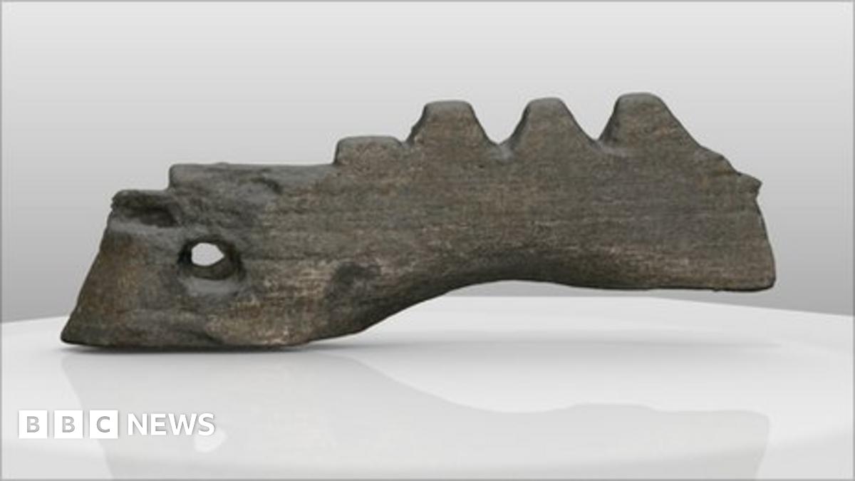 Skye cave find western Europe's 'earliest string instrument' - BBC News