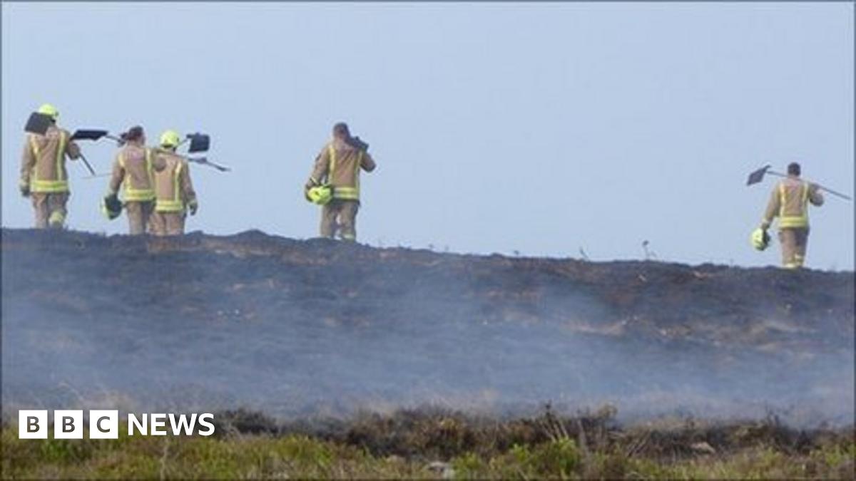 Helicopter to fight grass fires in new crackdown - BBC News
