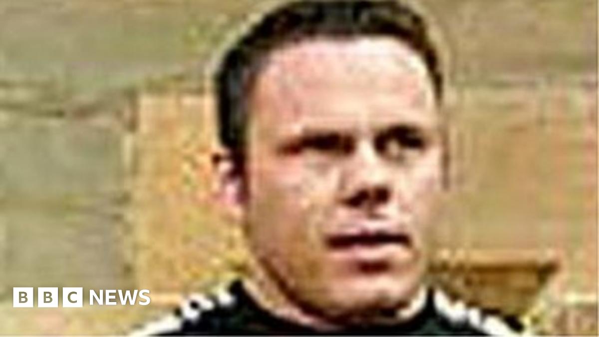 Convicted drug dealer Jason McAllister jailed - BBC News