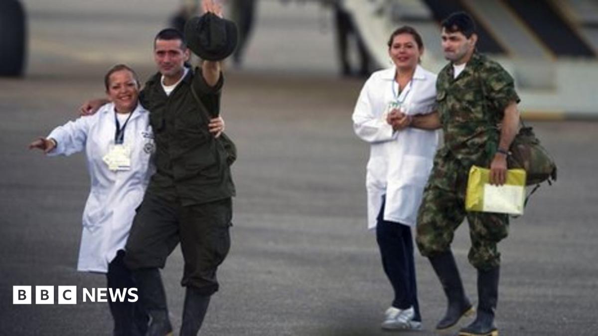 Hostage releases: Watershed in Colombia's conflict? - BBC News