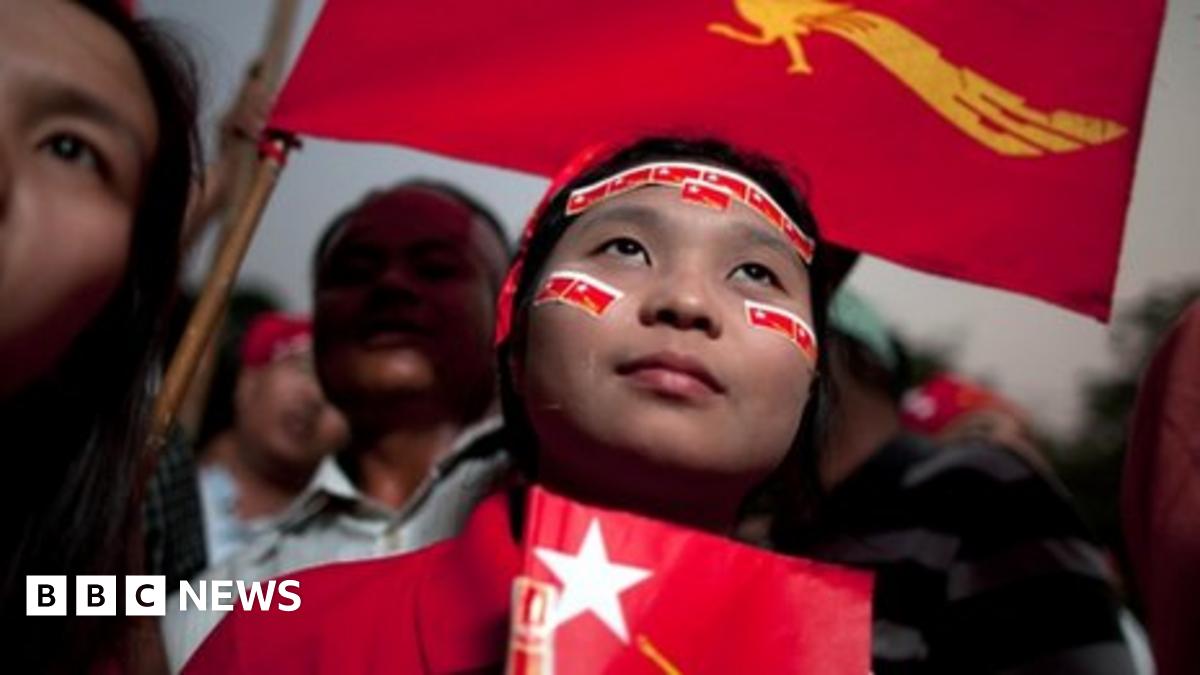 What now for Burma after election landslide? - BBC News