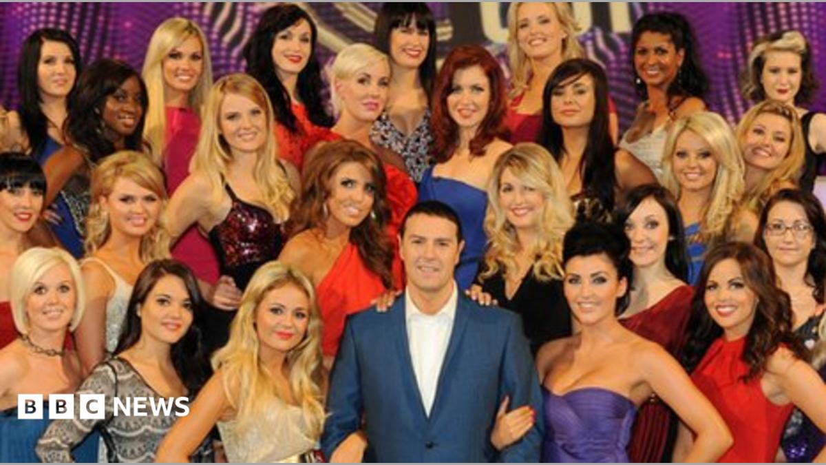 Take Me Out contestant: Give guys a chance on the show - BBC News
