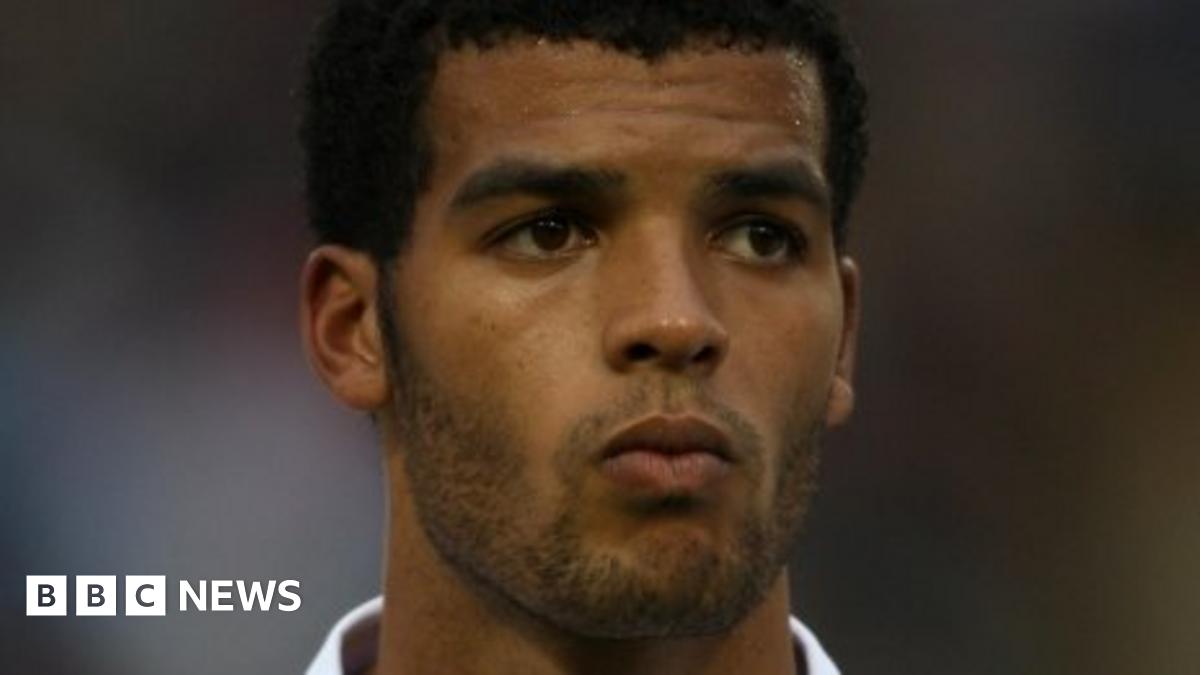 Ex-Chelsea footballer Jacob Mellis cautioned for common assault - BBC News